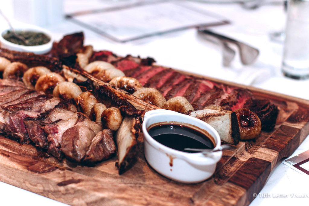 How to host a great dinner party at a restaurant - The DCFashion Fool